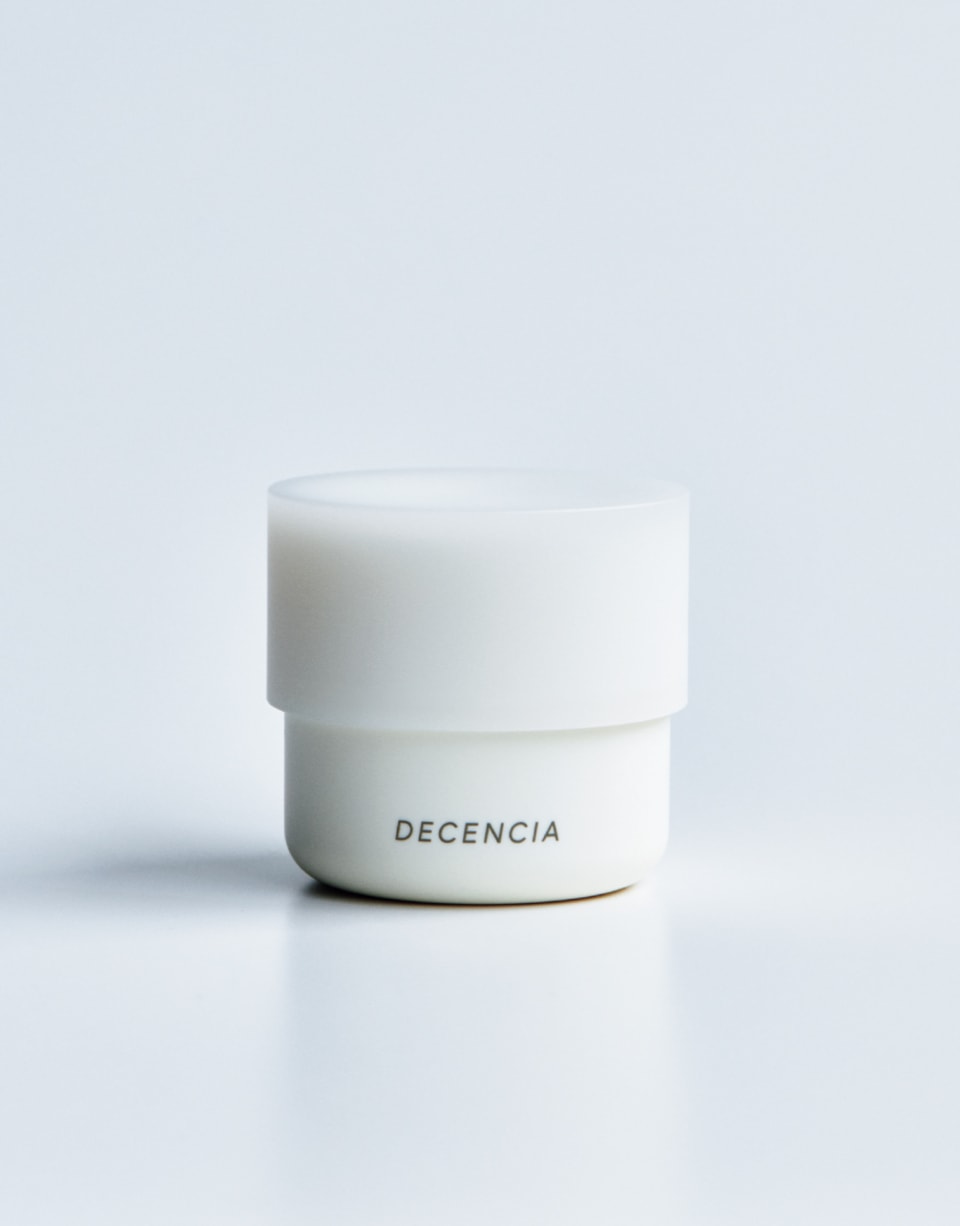 【DECENCIA】美容賢者に聞く、「ディセンシア」の角層クリームの魅力｜【公式】オトナミューズ ウェブ（otona MUSE）