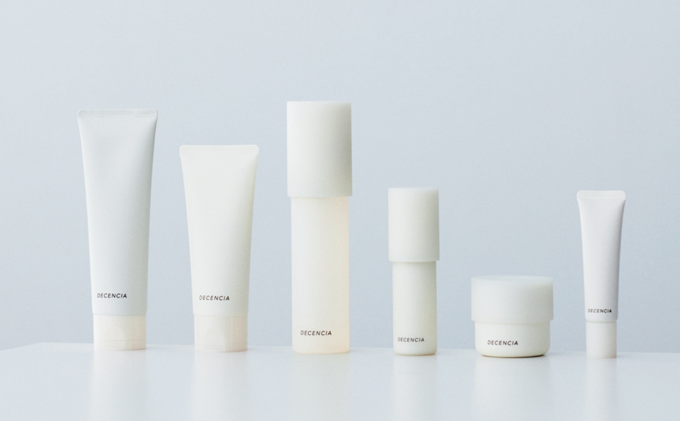 【DECENCIA】美容賢者に聞く、「ディセンシア」の角層クリームの魅力｜【公式】オトナミューズ ウェブ（otona MUSE）