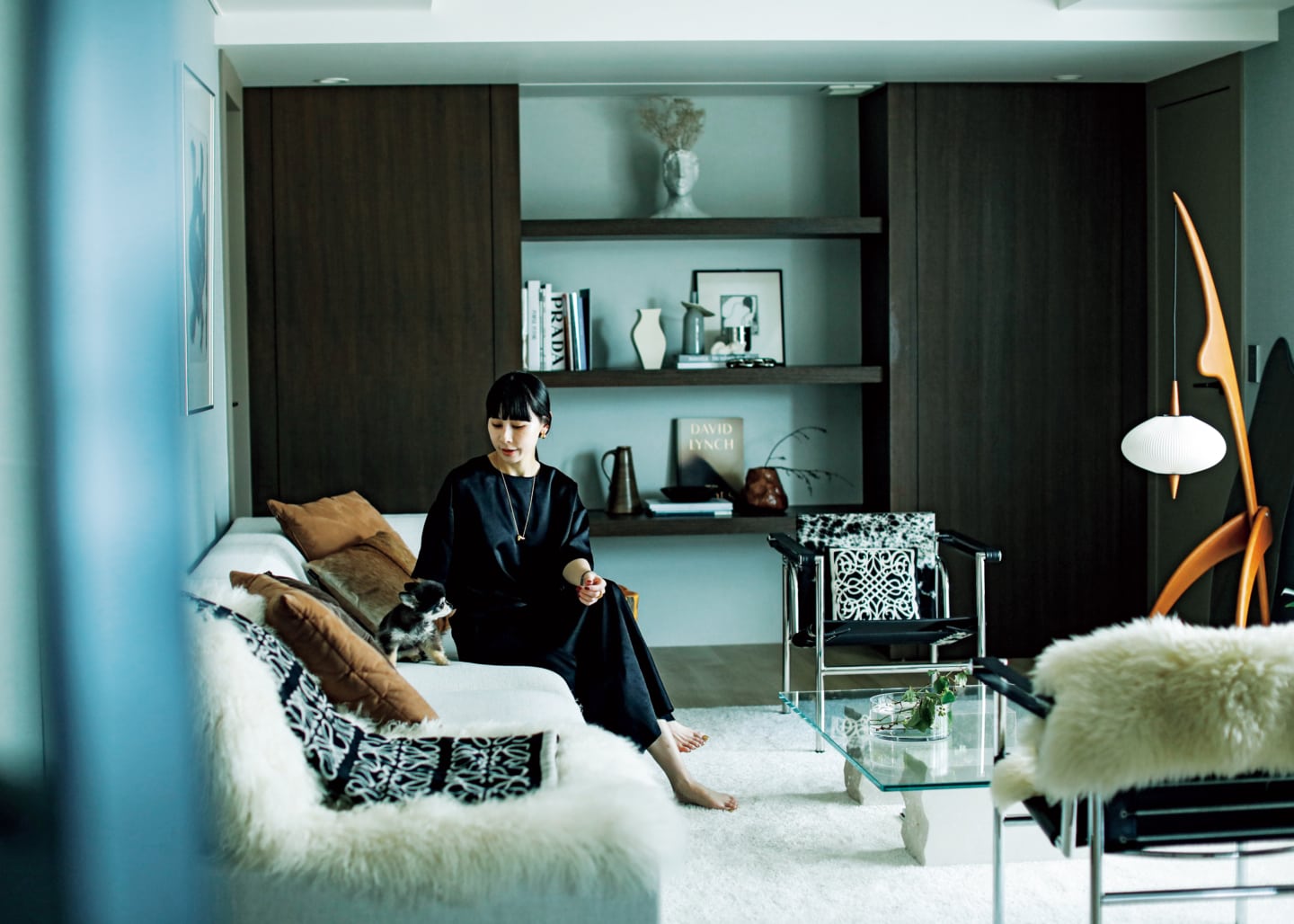 感性を刺激するアートと暮らす。Ameri VINTAGE CEO・黒石奈央子さんのインテリアを大公開！｜【公式】オトナミューズ ウェブ（otona MUSE）