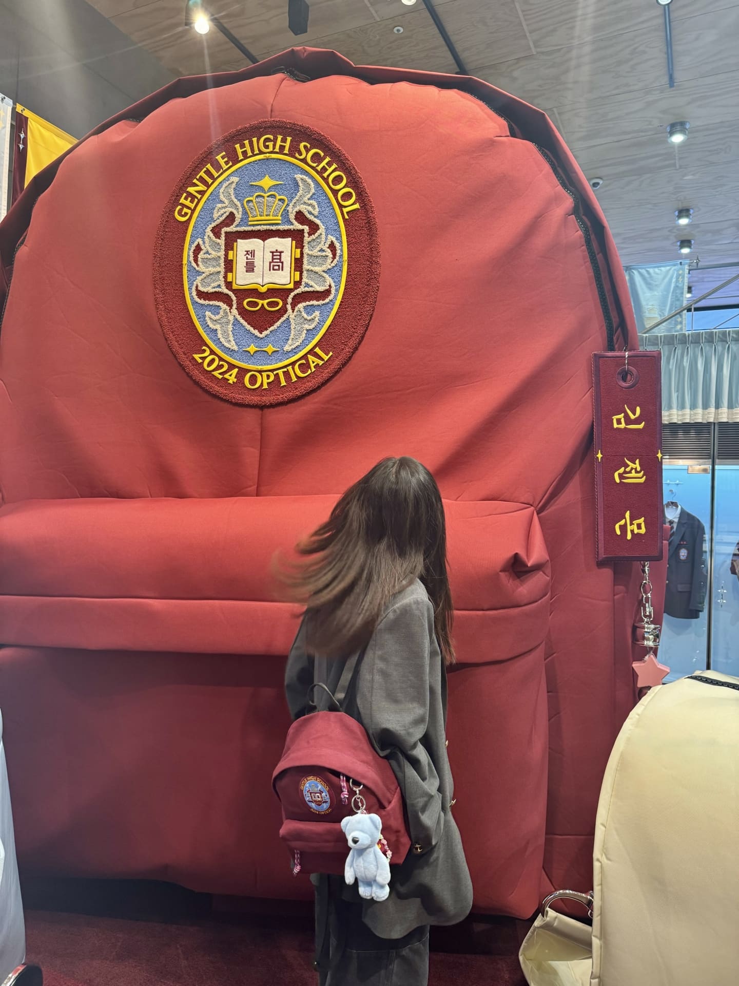 韓国へワープ！ ジェントルモンスターの「GENTLE HIGH SCHOOL 2024 OPTICAL Collection POP-UP」に ...
