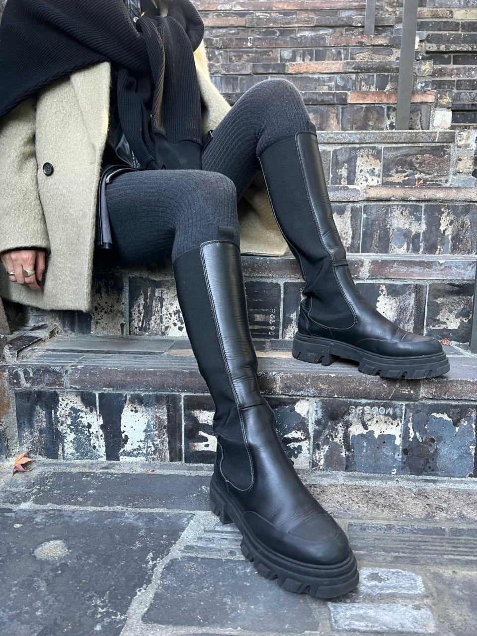 【365 DAYS SNAP】MASH Style Lab PR 大野麻美さんのブーツスタイル｜【公式】オトナミューズ ウェブ（otona MUSE）